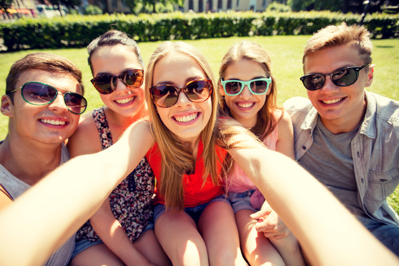 7 Signs You're An Extroverted Empath 7 Signs You're An Extroverted Empath