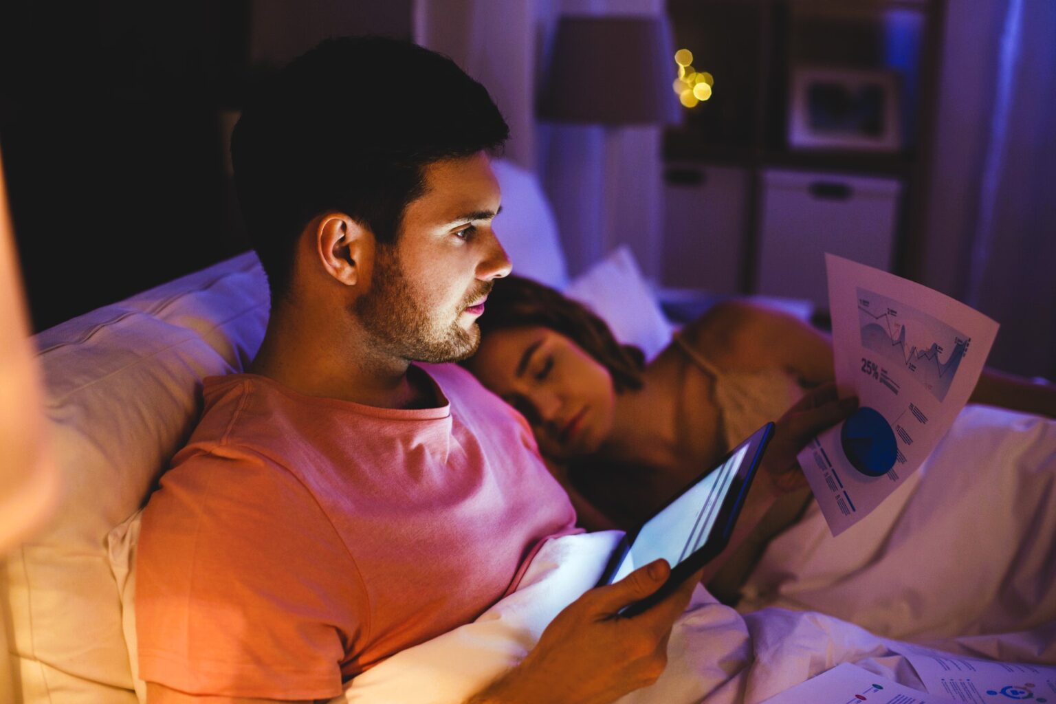 Married To A Workaholic: 6 Ways Too Much Work Affects A Relationship
