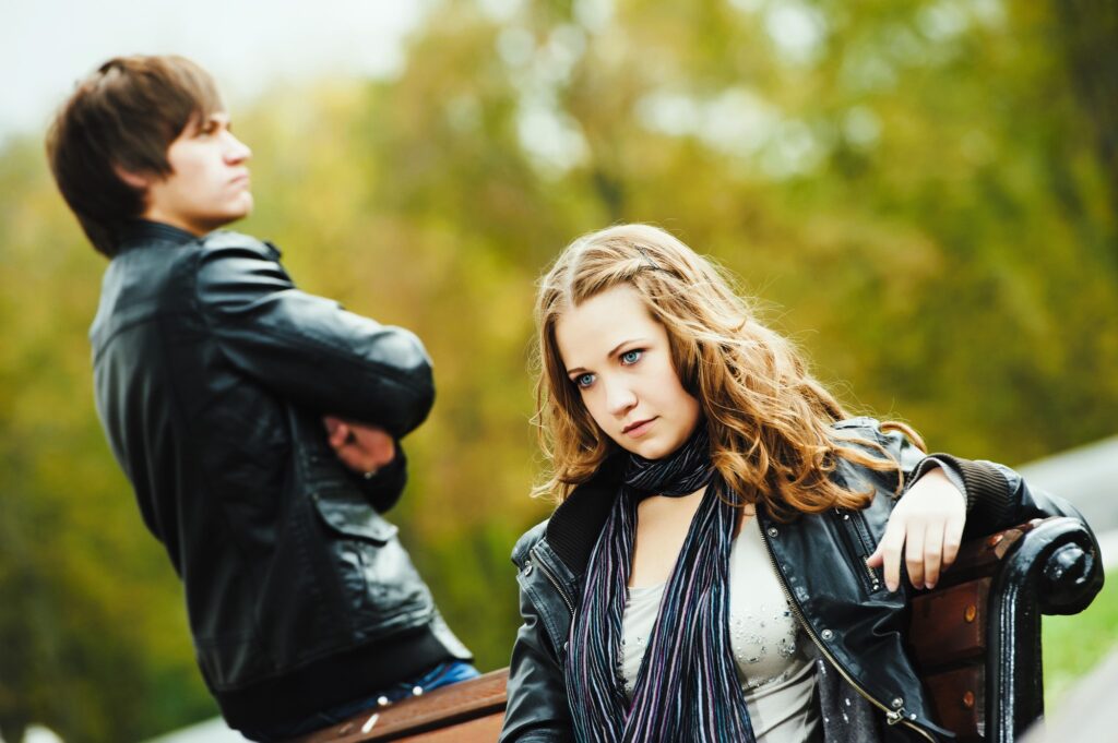 8 ways to make him realize that he needs you...that he loves you