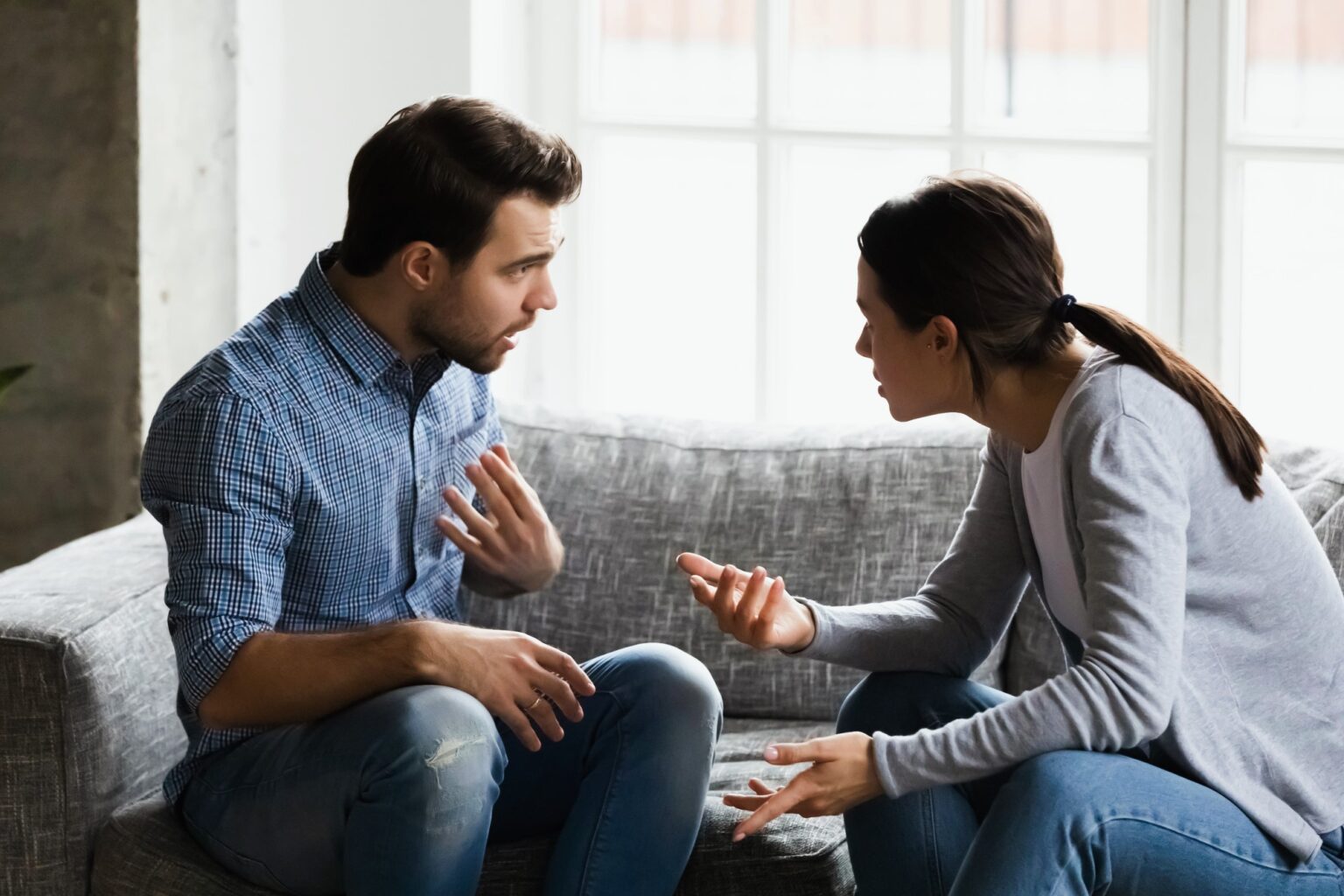 7 Highly Effective Ways To Avoid Arguments In A Relationship
