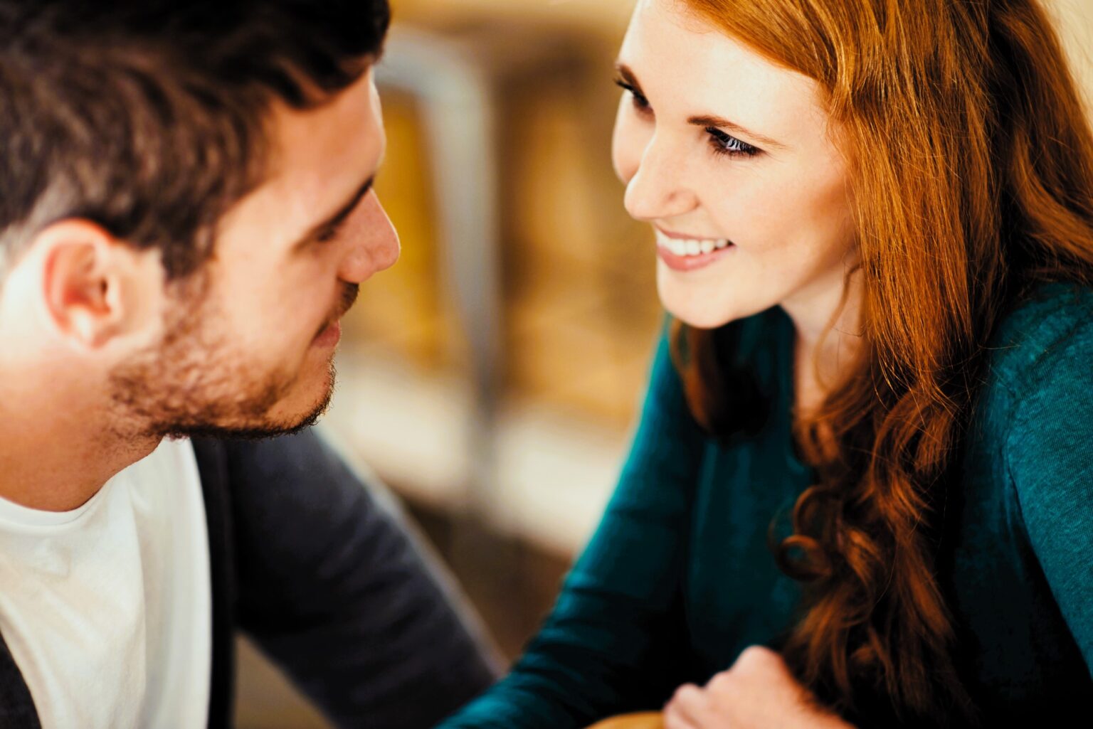8 Ways To Build Trust In A Relationship (+ 8 Trust Exercises)