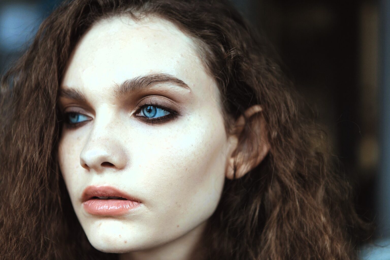 6 Reasons Why You Don't Know How You Feel (+ 4 Ways To Find Out)