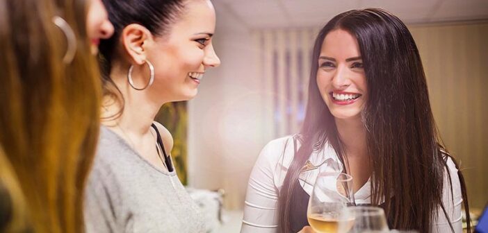 8 Ways To Be More Outgoing When It Doesn't Come Naturally