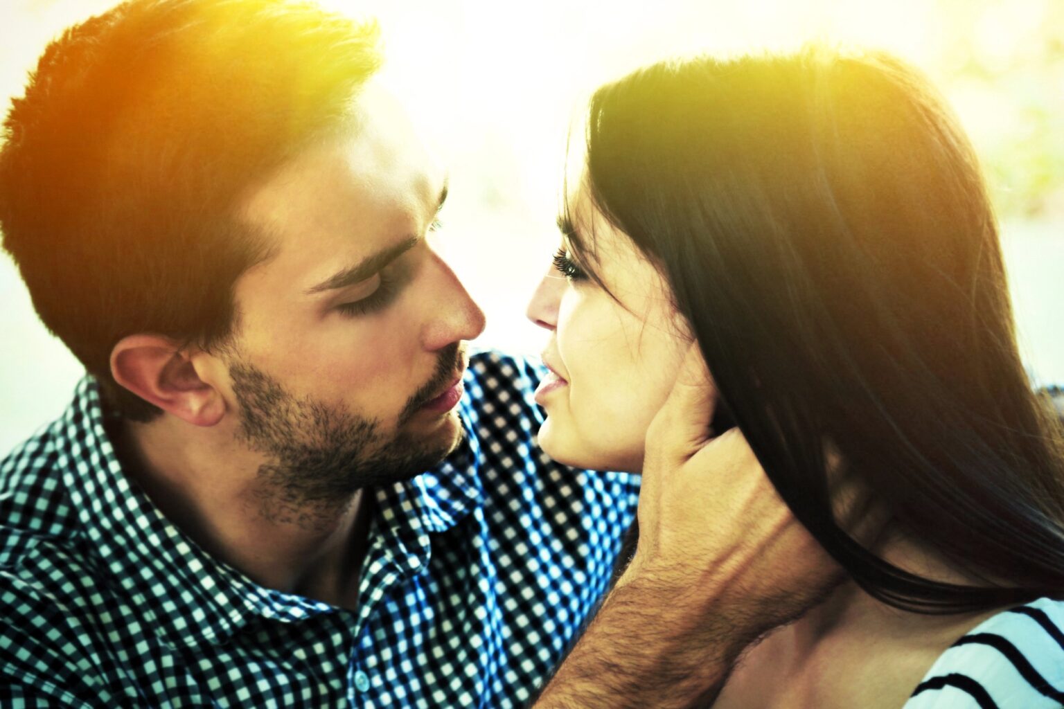 17 tips to help you let your guard down in a relationship (slowly but ...