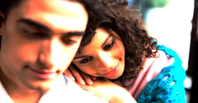 17 tips to help you let your guard down in a relationship (slowly but ...