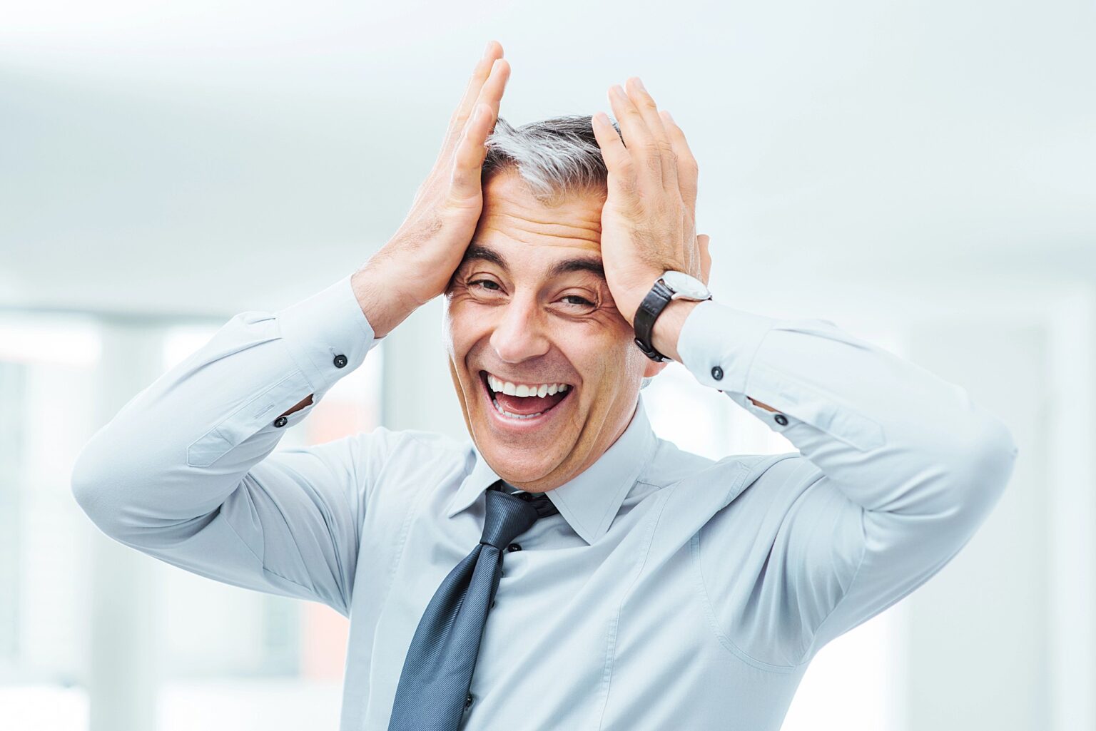 How To Stop Laughing In Serious Situations: 12 Things That Work