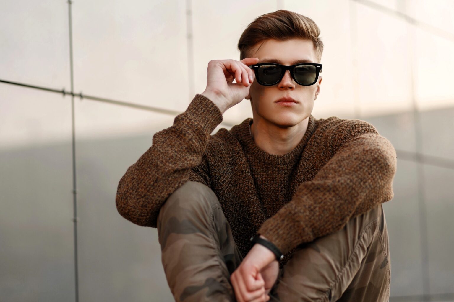 16 Big Reasons Why SOME Men Are Afraid Of Commitment