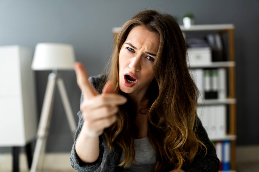 People with major anger issues display 9 common behaviors regularly