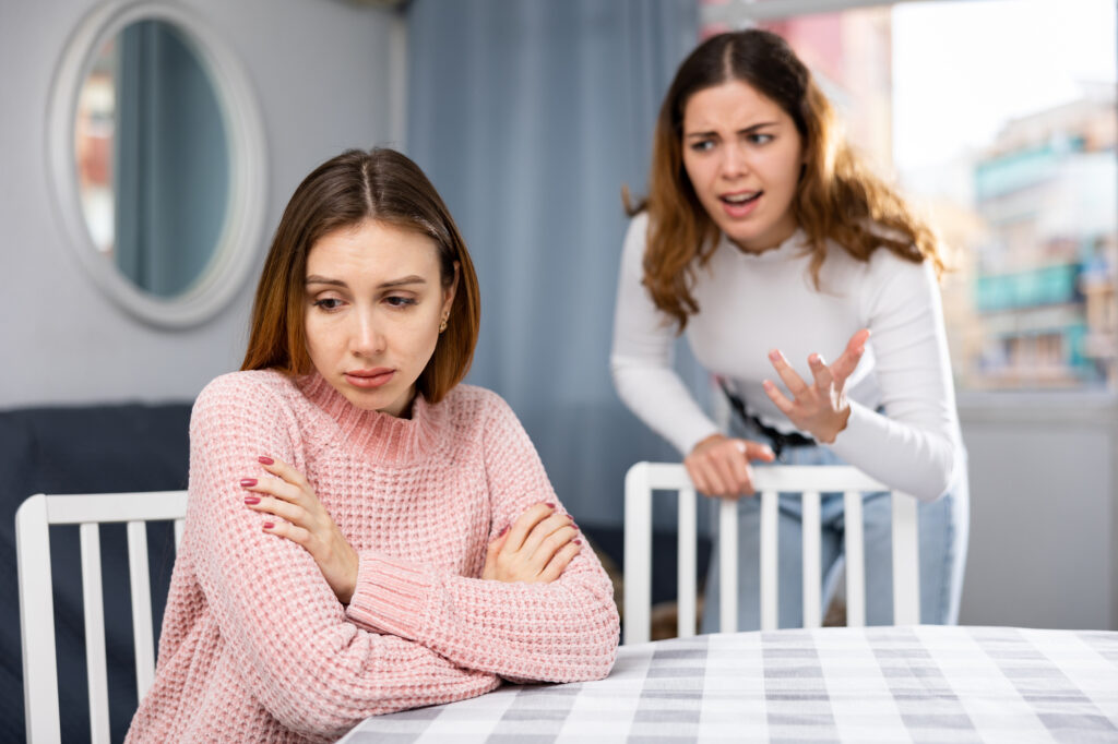 15 Ways Your Family Makes Out You’re The Problem, When It’s Actually Them