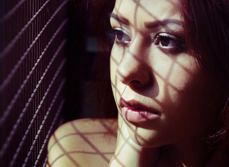The DARVO Pattern Narcissists Use When You Call Them Out