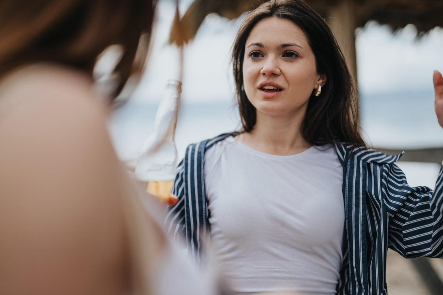 People who act friendly but secretly dislike you exhibit these 10 ...