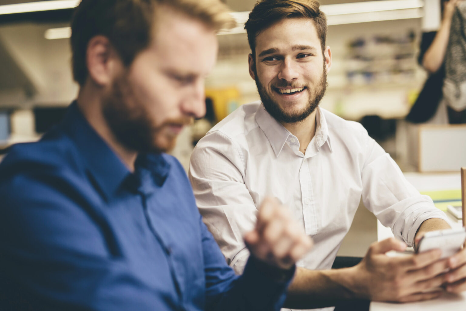 15 Behaviors That Really Annoy People (That Are Sadly Very Common)