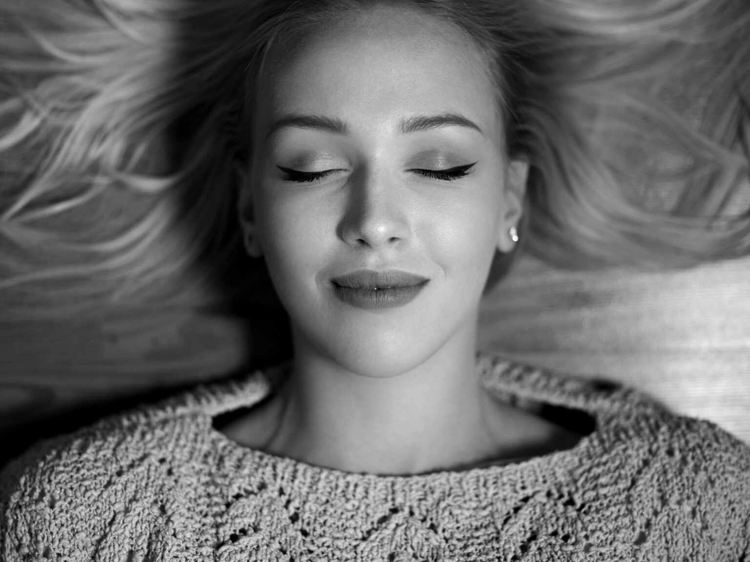 12 Reasons You Prefer Solitude Over An Active Social Life