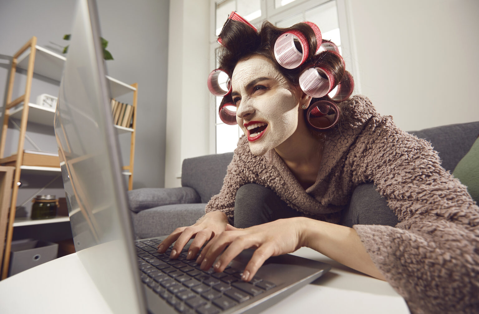 12 Toxic Behaviors That Show You're The Problem, Not Everyone Else