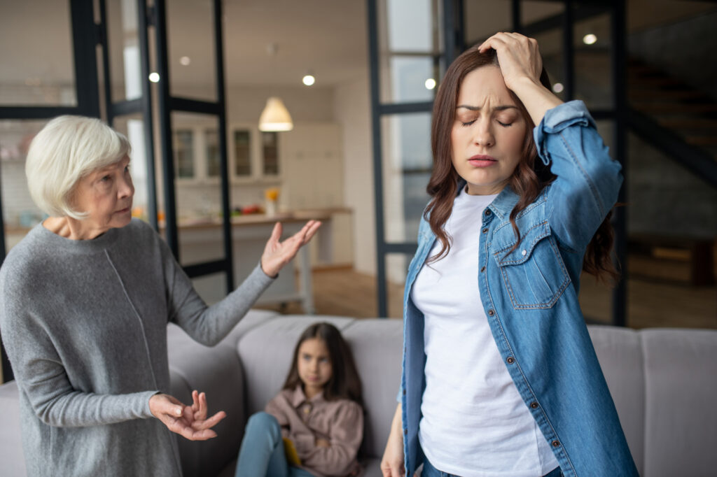 15 Ways Your Family Makes Out You’re The Problem, When It’s Actually Them