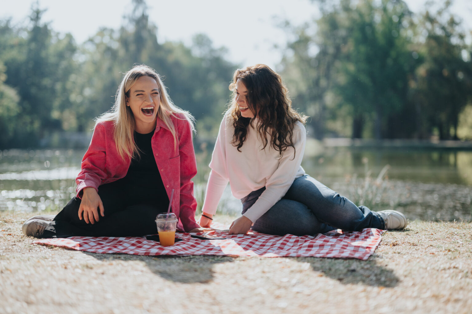 15 Subtle Signs A Friend Is A Positive Influence In Your Life