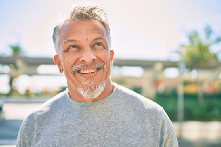 12 Habits Of People Who Stay Strong And Keep Fighting When Life Gets Tough