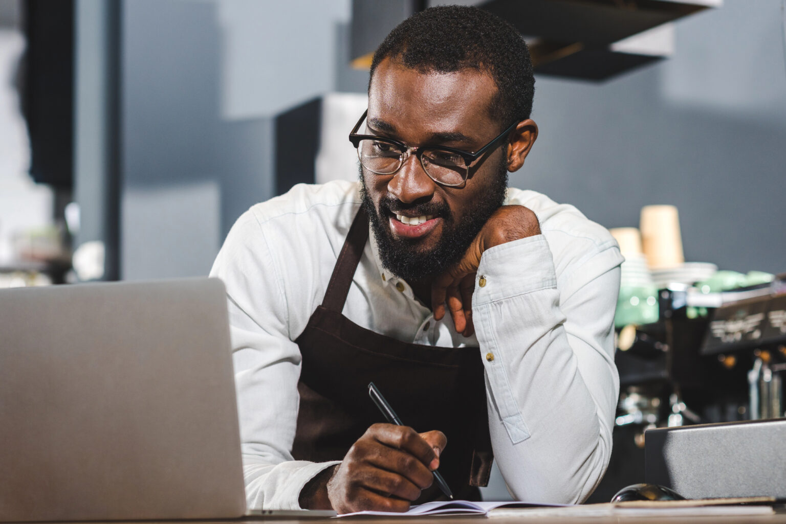 People who excel at problem solving have these 15 prized traits
