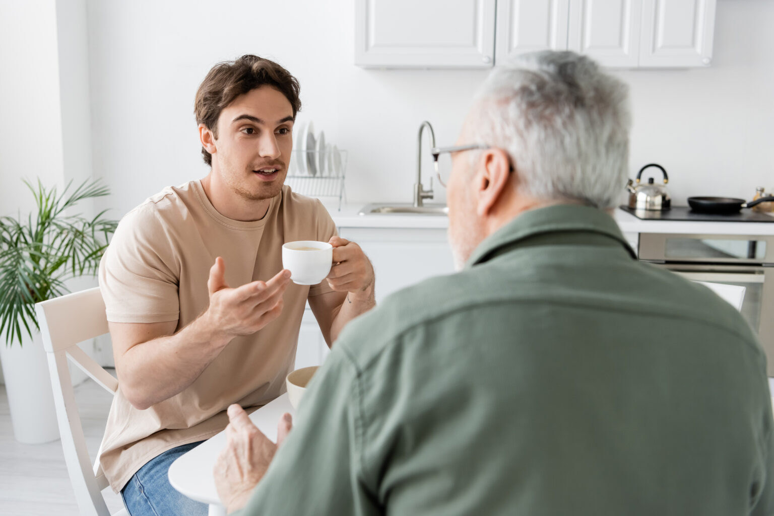 11 Classy Ways To Respond When Someone Offers You Unsolicited Advice