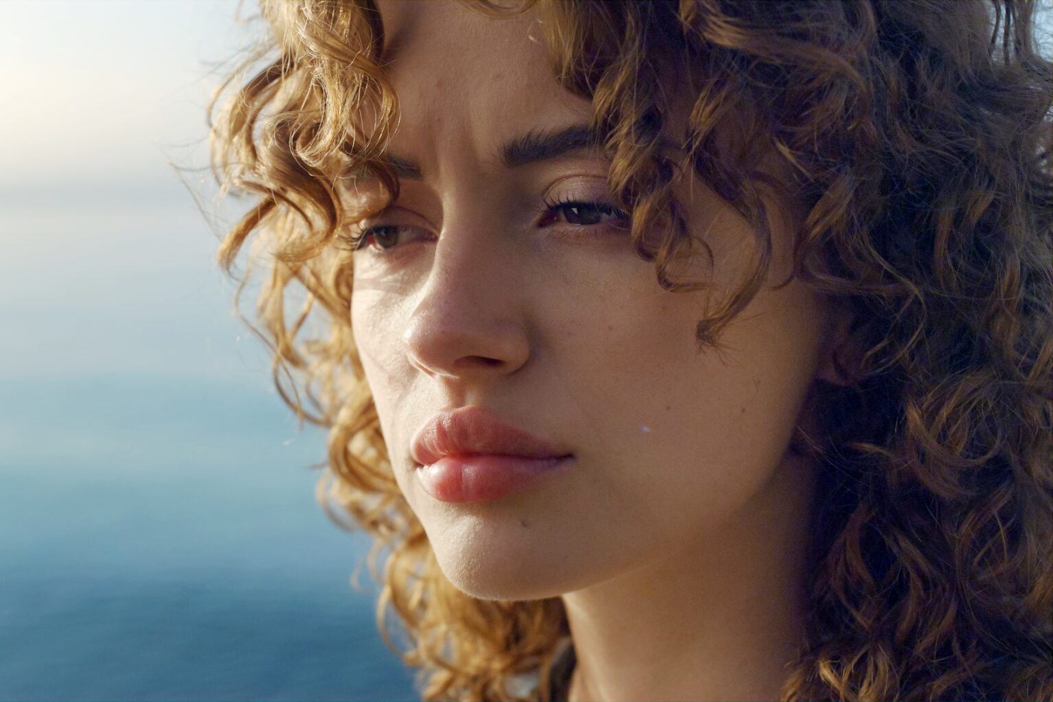 Whenever You Feel Unworthy, Turn To These 11 Truths For Comfort