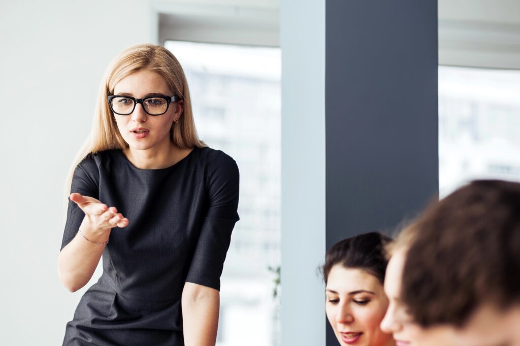 How To Respond When Someone Tries To Make You Look Bad: 11 Tips That ...