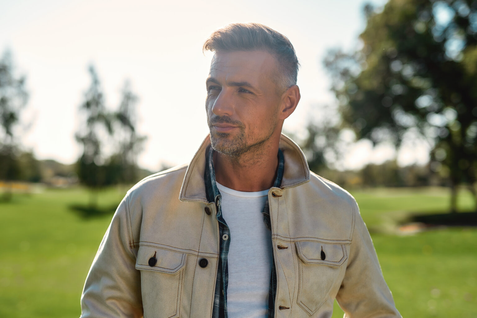 11 Behaviors That Separate Truly Classy Men From The Rest