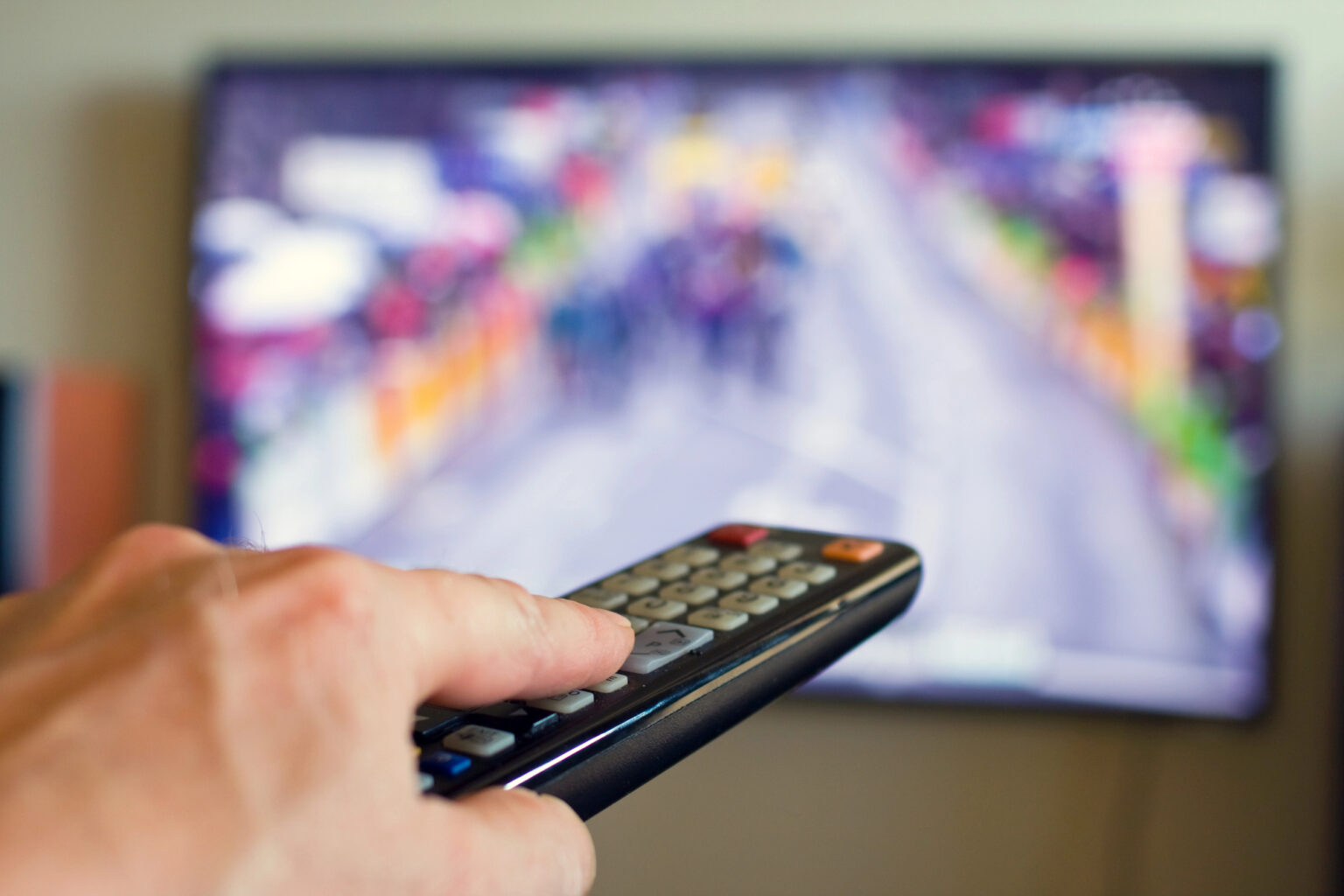 12 Reasons Why You Want To Stay Home A Lot