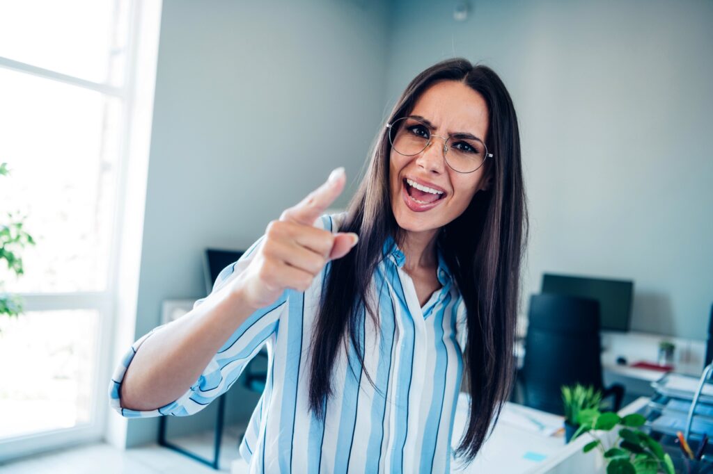 People who have no self-awareness tend to use 12 giveaway phrases a lot