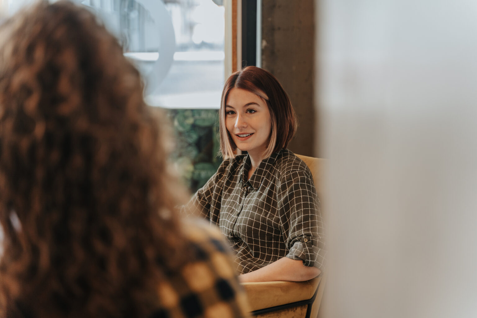 14 Blunt Reasons People Struggle To Connect With You