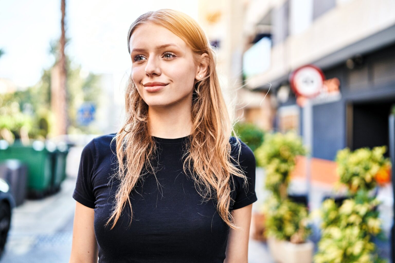 If you're a naturally classy person, you won't display 12 common behaviors