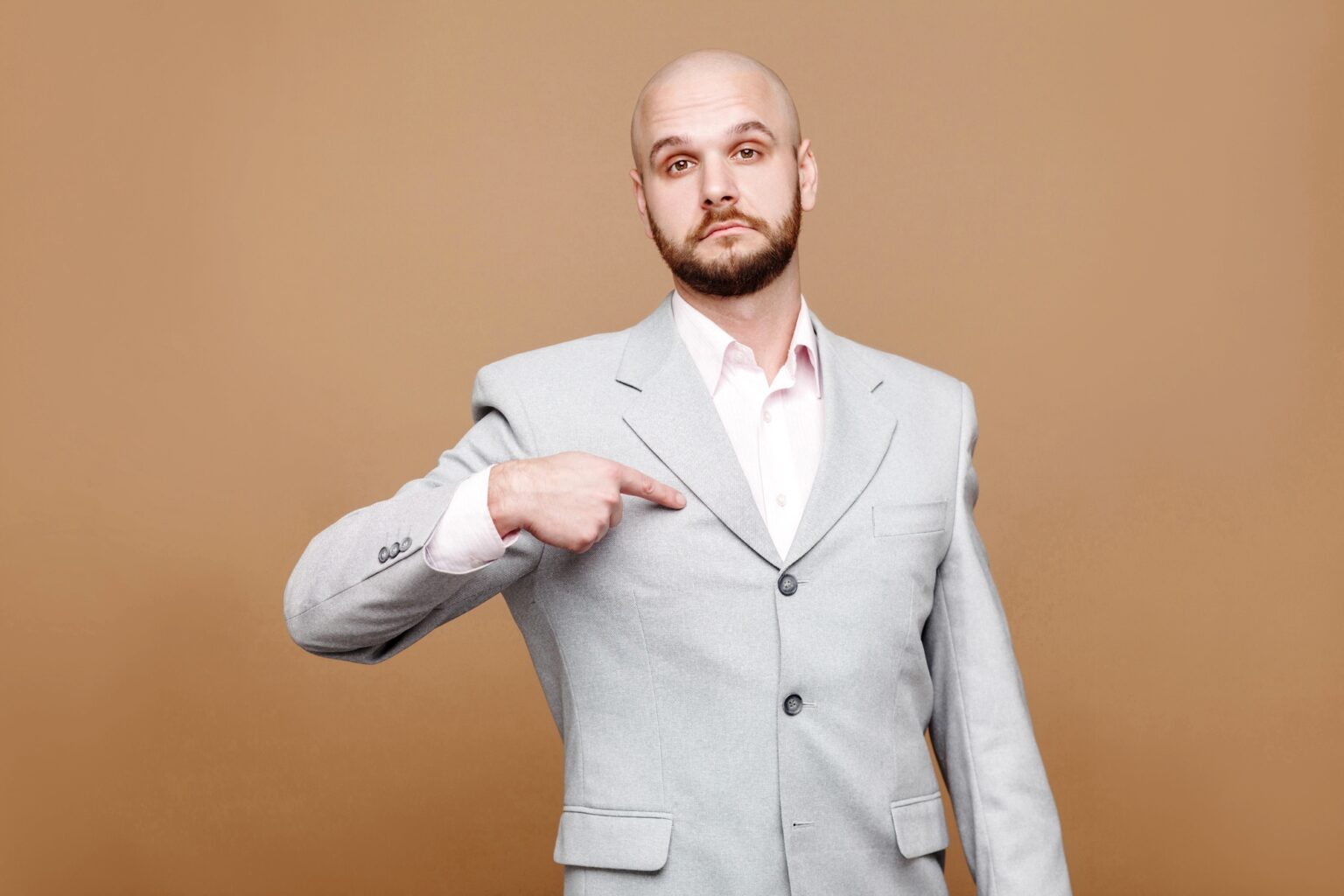 10 Involuntary Behaviors Of People Who Are Pathologically Self-Centered
