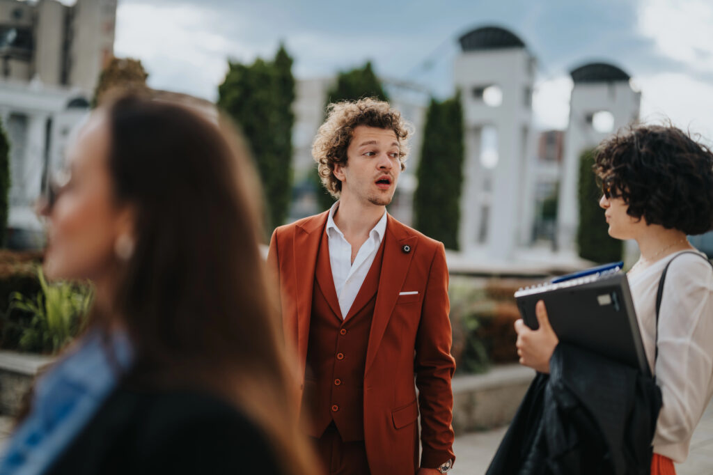 12 Traits Of People Who Are Painfully Ignorant (But Think They're Geniuses)