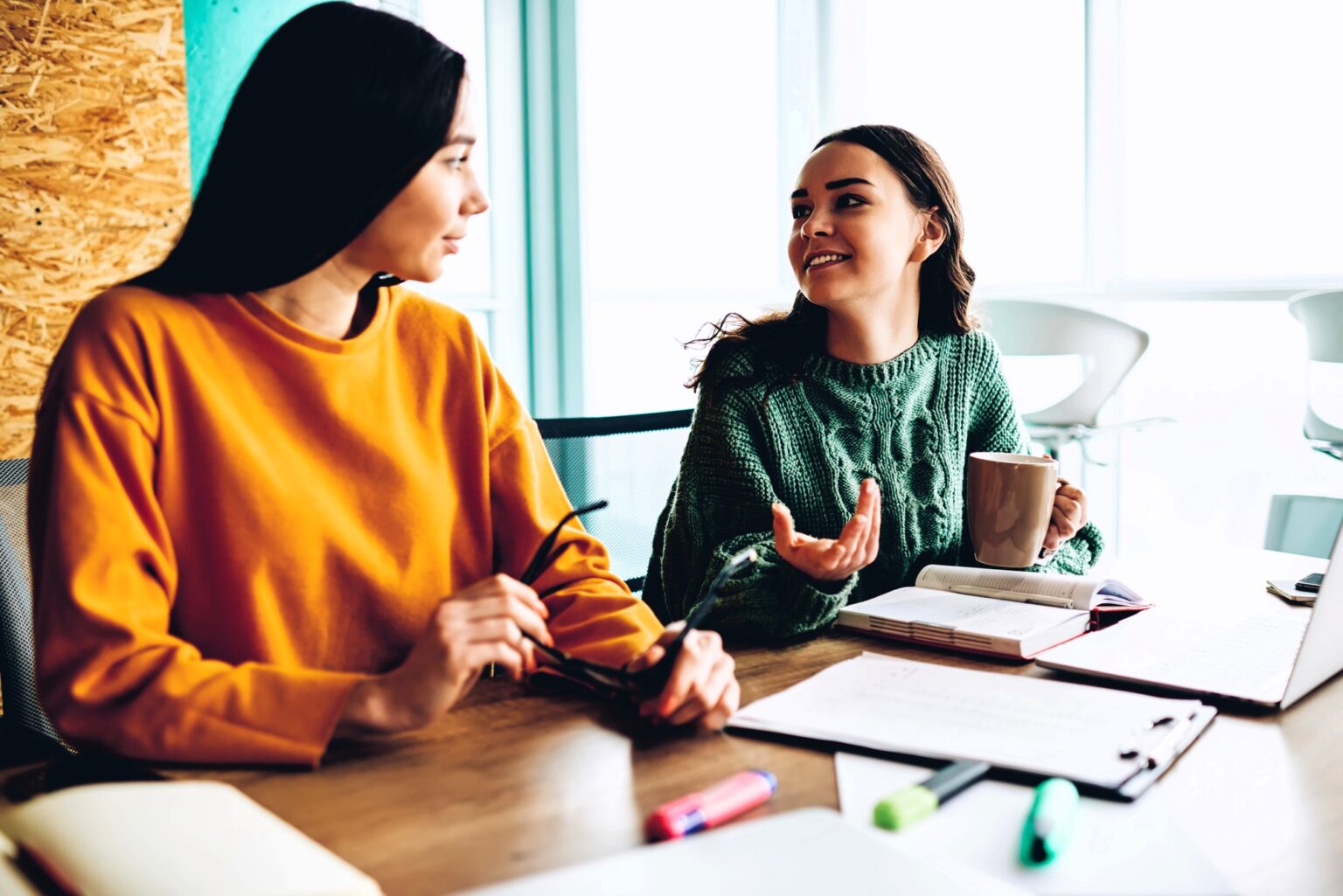 How To Act When Someone Patronizes You: 9 Approaches That Actually Work