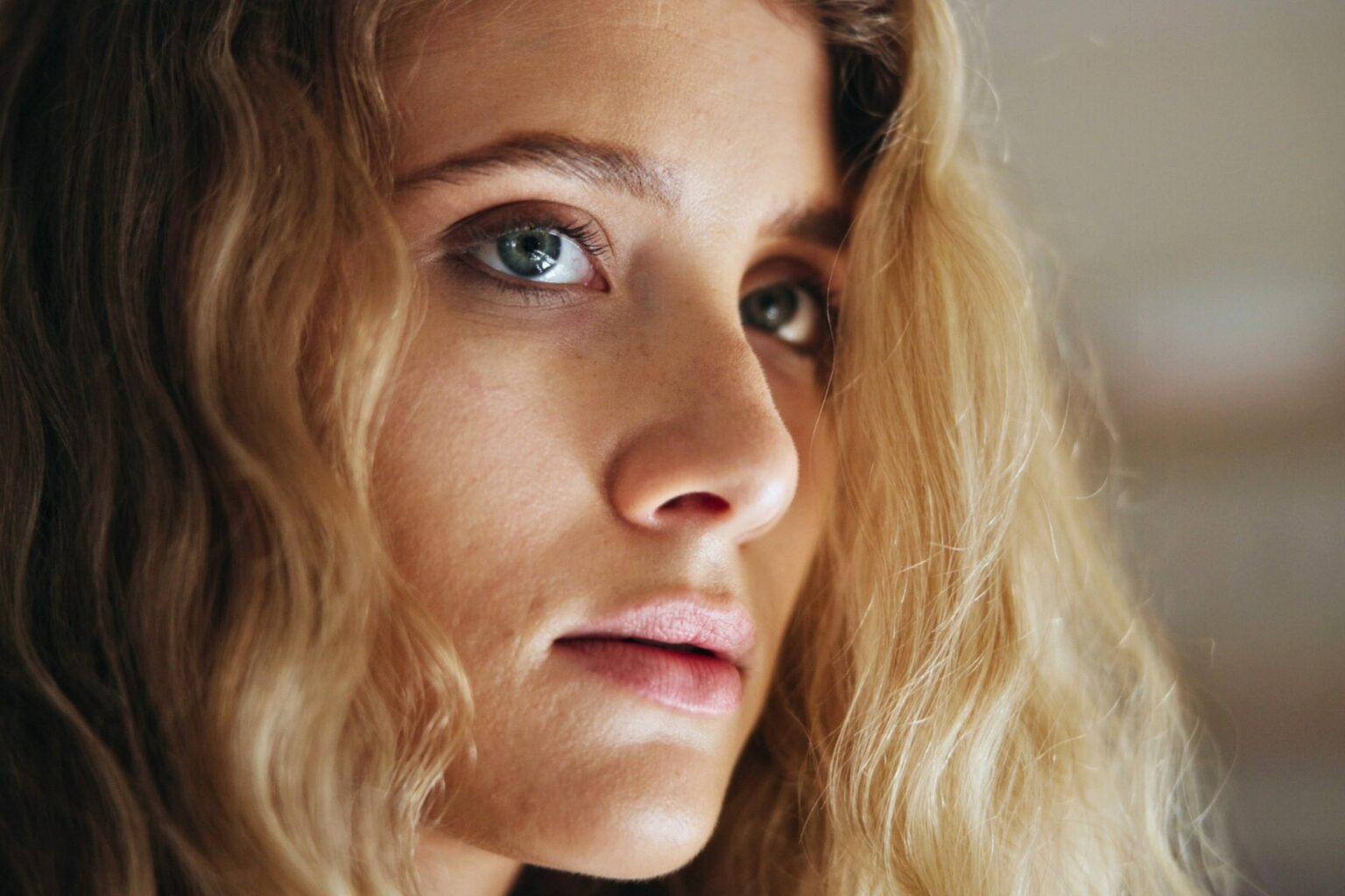 Kind people who regularly get used by others display 9 specific behaviors