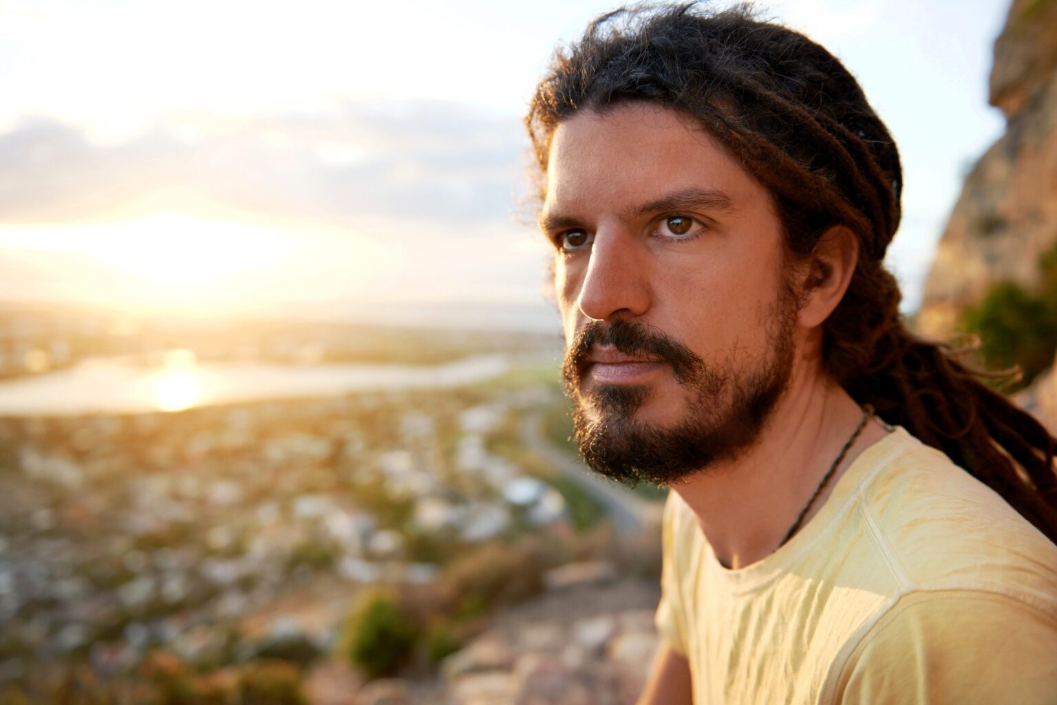 When solitude is a sanctuary, not a prison: 9 traits of people who ...